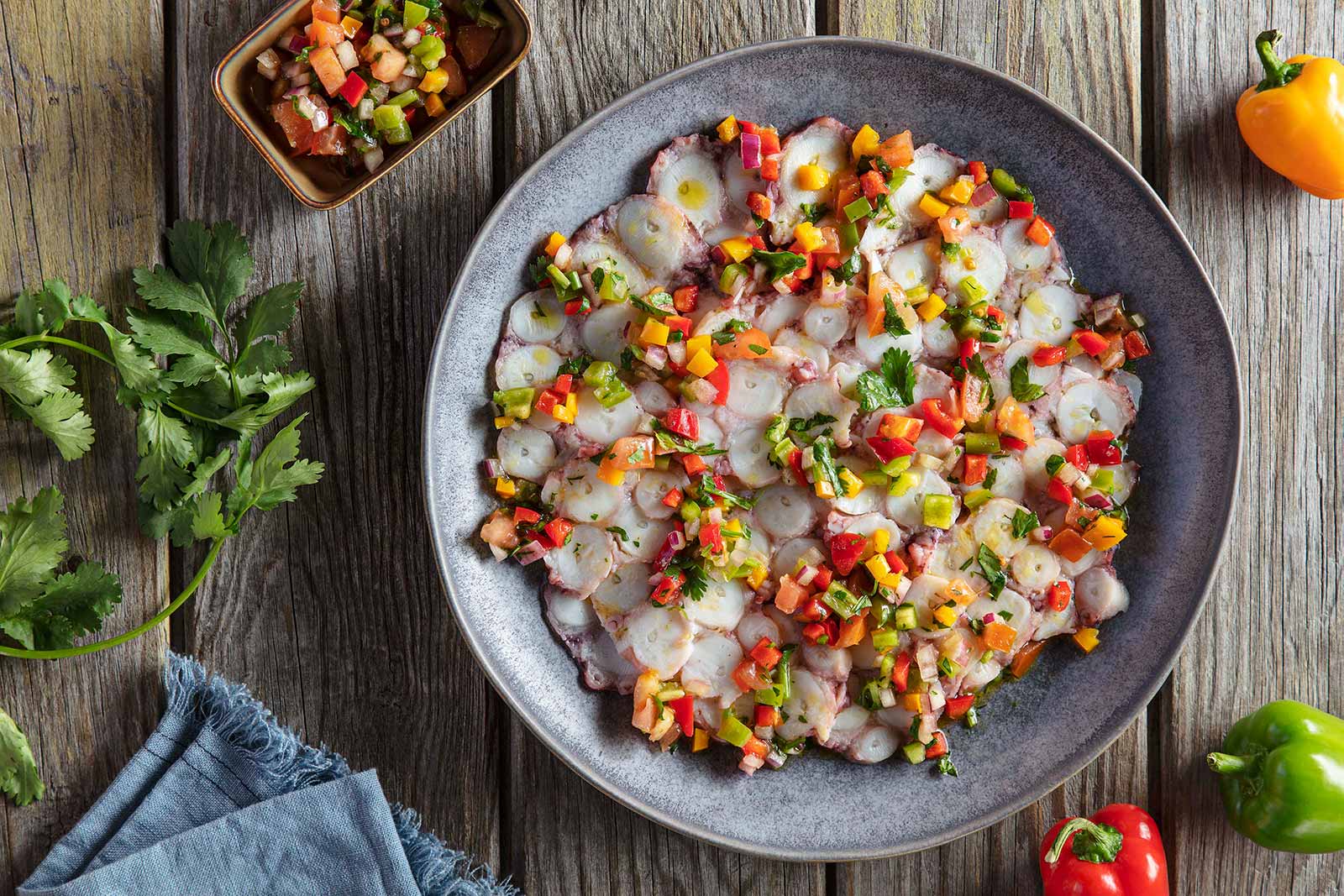 Carpaccio de polvo ou salada com agriões e pimentos | Gallo