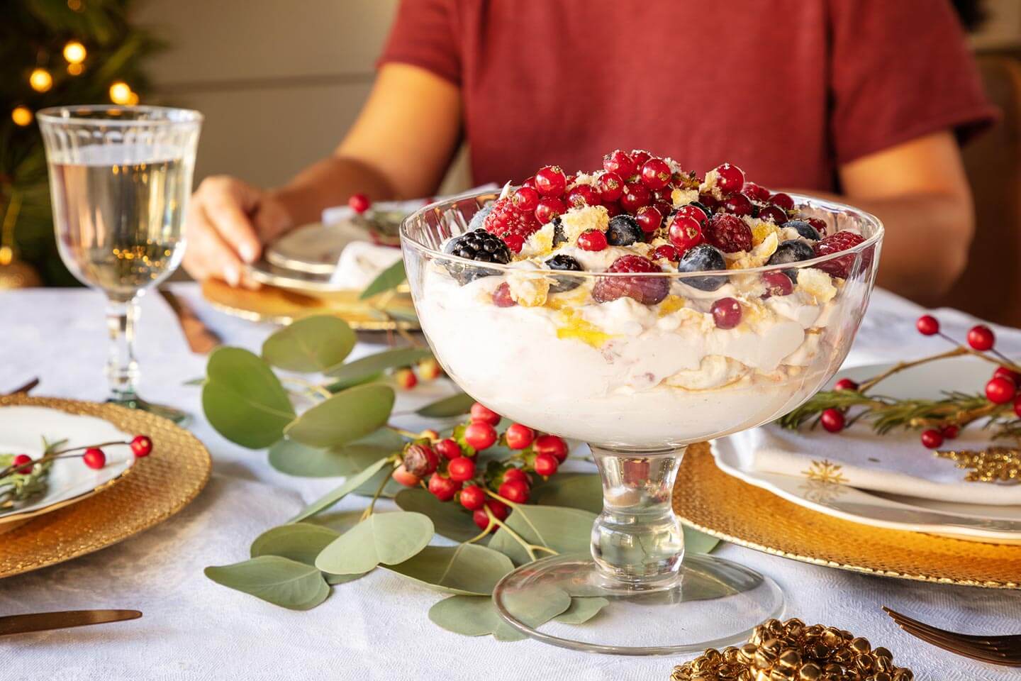 “Portuguese Cavacas” and red fruits | Gallo